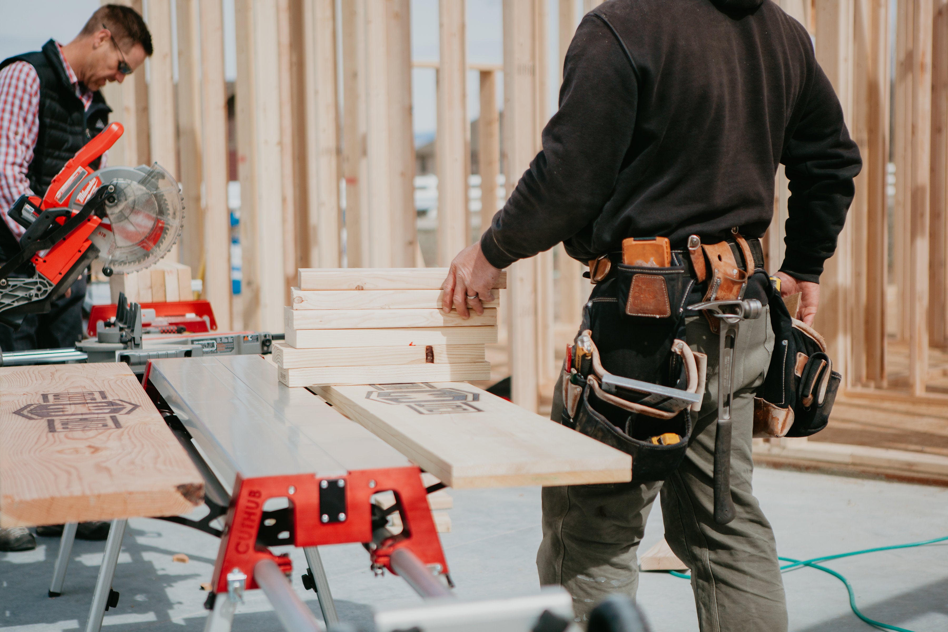 Jobsite Workstations Help You Get Organized & Efficient - Cut Hub